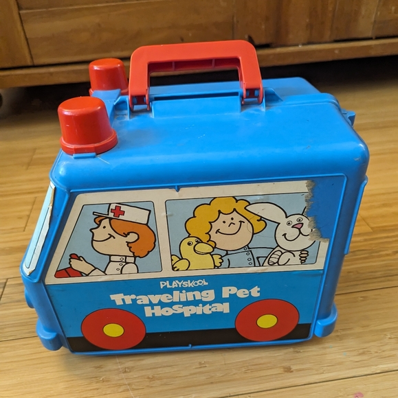 Fisher-Price | Toys | Fisher Price Traveling Pet Hospital Toy | Poshmark